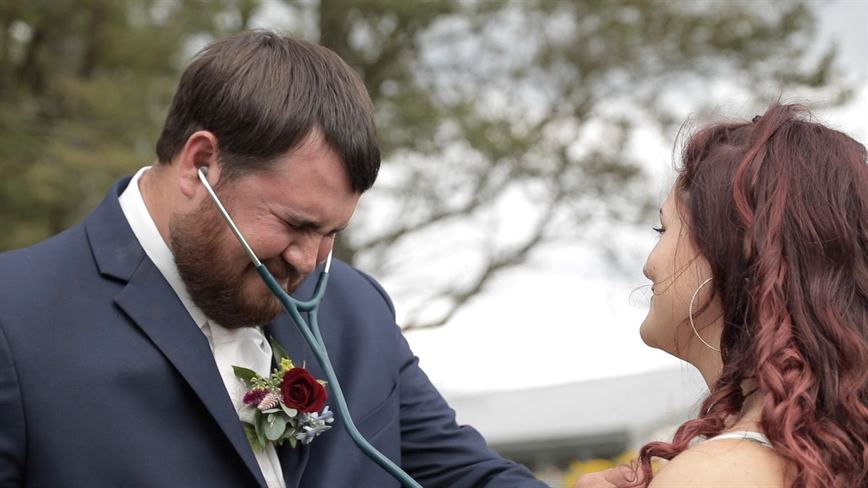 Groom Hears Late Brother’s Heart on His Wedding Day